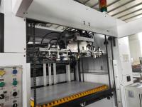 China Full Automatic Electric Driven Flat Type Die Cutting Packing Machine for Paper Forming for sale