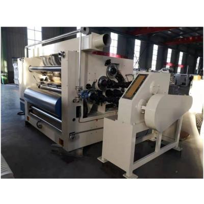 Cina Macchina per la fabbricazione di cartoni ondulati a flauto a facciata singola per negozi di abbigliamento 1700 KG in vendita