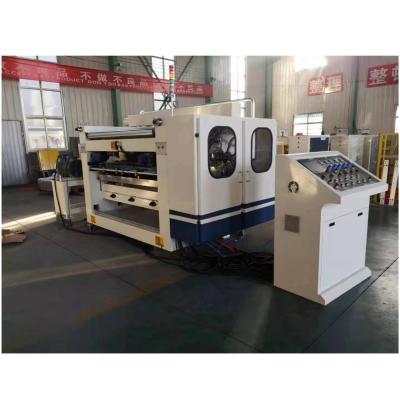 Cina 1700 KG Macchina ondulata a facciata singola per la produzione di cartone ondulato per ristoranti in vendita