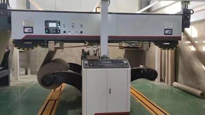 China Embalagem de papel Splicer automático para linha de produção de cartão ondulado à venda