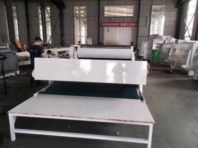 Cina 2 strati automatici rotativi per il taglio di carta da rotolo a foglio per la produzione di cartone in vendita