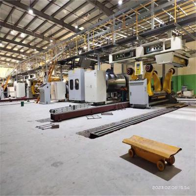 China Linha de produção de caixas de cartão ondulado para caixas de cartão duráveis e resistentes à venda