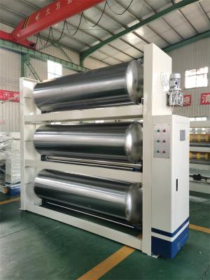 China Máquina de fabricação de caixas de cartão corrugado automática de 3 camadas personalizada para moldagem de papel à venda
