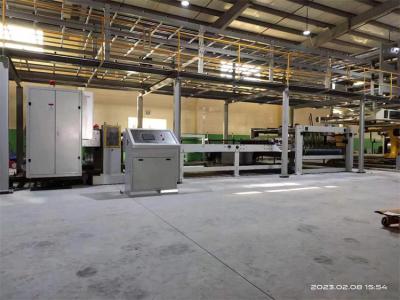Cina 1400-2500 Modello 200 M/min Macchina per la formazione di carta ad alta velocità per la linea di corrugatore a 5 strati in vendita