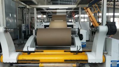 Cina 3/5/7 Linea di produzione di scatole di cartone ondulato a strati con precisione di taglio ± 1 mm in vendita