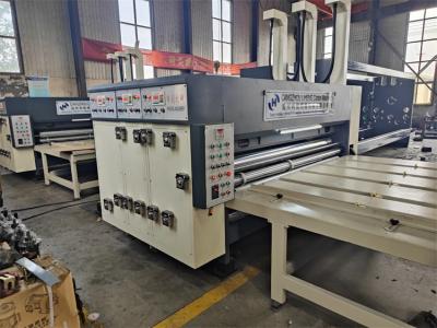 Cina 220V tensione semiautomatica casella ondulata macchina di produzione con lunga durata di vita in vendita