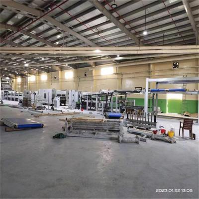 China Eficientemente concebido Automático 5 7 Ply Cartão de Papel Caixa de Fabricação corrugada Máquina à venda