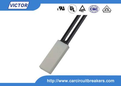 Cina Thermal Protector Busmann Circuit Breaker  Car Circuit Breaker 8A in vendita