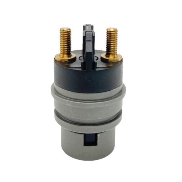 Valvola solenoide F00RJ02703 Kit di riparazione dell'iniezione di carburante F 00R J02 703 Per ricambi di ricambi per ferrovia comune