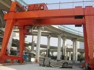 China Advanced Design Gantry Crane Feature 35Ton Lifting Gantry Crane for sale