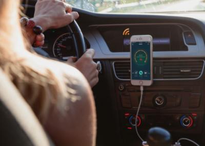 Cina Regolatore 10 del comando dell'automobile di Bluetooth che si regola per Toyota Hilux maestoso in vendita