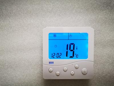 Cina Termostato senza fili del ventilconvettore del termostato del ventilconvettore di Digital di alta precisione in vendita