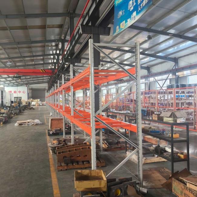 Industrial pallet racking system with blue finish