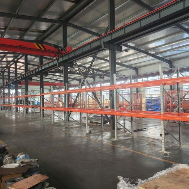 Modular pallet racking system with multiple levels
