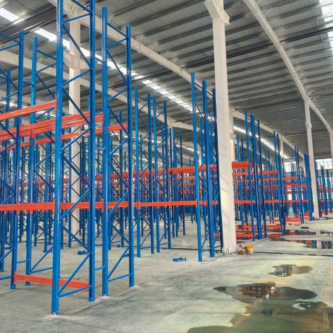 Custom pallet racking system in warehouse setting