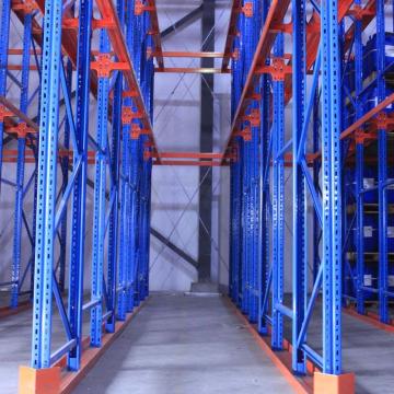 Custom depth pallet racking in industrial setting