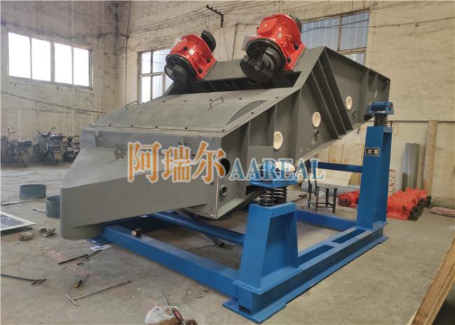 1800*3600mm Multi-deck Mogensen Linear Probability Vibrating Screen for River Sand