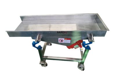 China Feeder vibratório portátil de aço inoxidável de qualidade alimentar de pequeno porte com suspensão de transportador do novo agitado for sale
