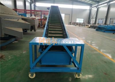 China Chemical Particles Powders Climbing 500MM Skirt Belt Conveyor for sale