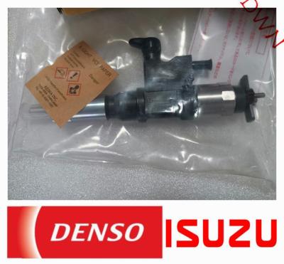 Cina Iniettori di combustibile diesel di DENSO 8982843930 = 8-98284393-0 = 095000-5471 per il motore di ISUZU ZAX200-3 4HK1 in vendita