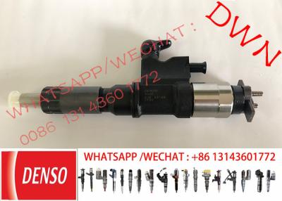 Cina Iniettore di combustibile originale GENUINO di DENSO 095000-0660 per ISUZU 4HK1 ZAX200-3 ZAX340-3 8982843930 8973297032 in vendita