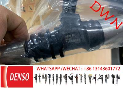 China ECHTE originele DENSO-Injecteur 095000-5450 095000-1090 095000-6860 ME302143 voor de Motor van Mitsubishi 6M60 Te koop