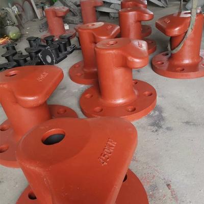 China 450KN Gegooid staal T-type boot Bollard Cross Bitt Bollard gegalvaniseerd scheepsdocking Te koop