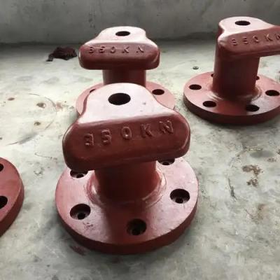 China 350KN T-type Gegooid staal kleine boot bollards Single Bitt Bollard gegalvaniseerd scheepsdocking Te koop
