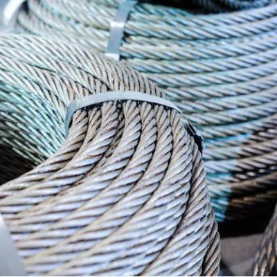 Cina Galvanizzazione a tripli filamenti di filo di acciaio torto, corda di filo di acciaio, cinghia di 22 mm, nucleo di fibre in vendita