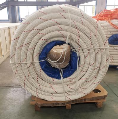 Cina Cima in UHMWPE a 8 trefoli a doppia treccia HMPE per ormeggio navale, traino portuale, sistema di ormeggio super in vendita