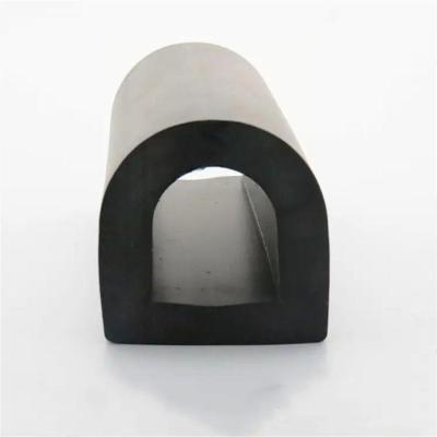 China Natural Rubber D Type Fender Marine Ship Berthing Protection for sale