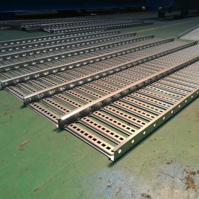 China Roestvrij staalkabel Tray Forming Machine High Productivity Te koop