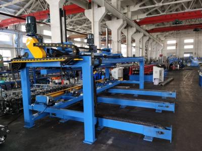 Κίνα 25kg ρόλος προστατευτικών κιγκλιδωμάτων εθνικών οδών που διαμορφώνει τη μηχανή για το εμπόδιο συντριβής/το φράκτη προς πώληση