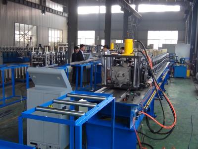 中国 機械機械を形作るよい棚ロールを形作るロールに棚に置きなさい 販売のため