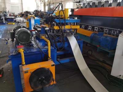China Türrahmen, der Maschinenmetalltürrahmen-Profilmaschine die Stahltürrahmenrolle bildet Maschine macht zu verkaufen
