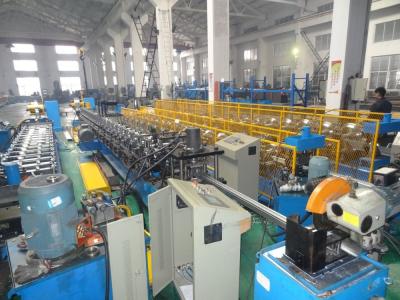 Cina Struttura di porta d'acciaio della stecca di alluminio dell'otturatore che fa macchina 12-15m/Min in vendita