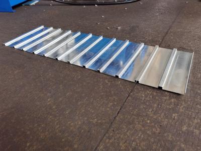 China máquina formadora de rollos de metal para paneles de techo de 60 m/min para hoteles en venta