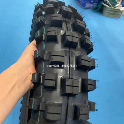 China 110/90-17 6PR neumático de motocicleta para agarre y manejo superiores en cualquier terreno en venta