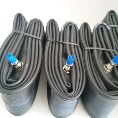 Cina Tubi interni della moto allungamento 500% contenuto di gomma 20%-26% gomma naturale resistente in vendita