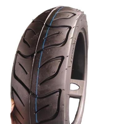 Cina Materia prima 130/70-13 pneumatici per motocicli per l'affidabilità in vendita