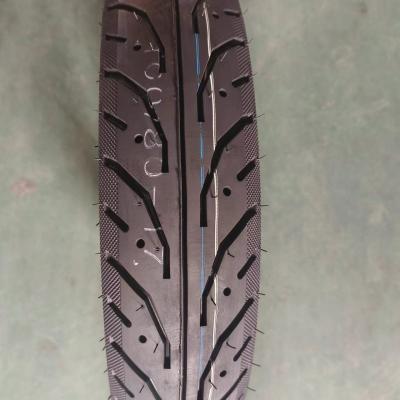 Cina Pneumatici per motocicli senza tubi in nylon 100/80-17 OEM accettato a Qingdao con porto di carico in vendita