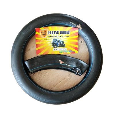中国 バルブと 500% 530% ローガーション 3.00-18 モーターサイクルのタイヤのための天然ゴム内管 販売のため