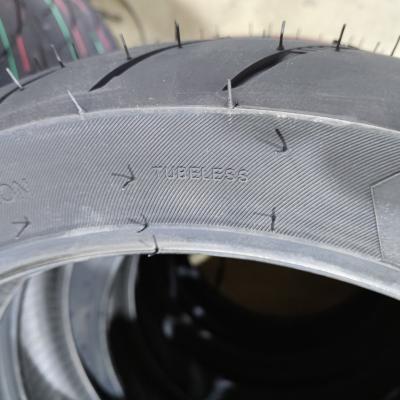Cina Pneumatici diretti per motocicli 140/70-17 con 35%-55% di gomma a Qingdao in vendita