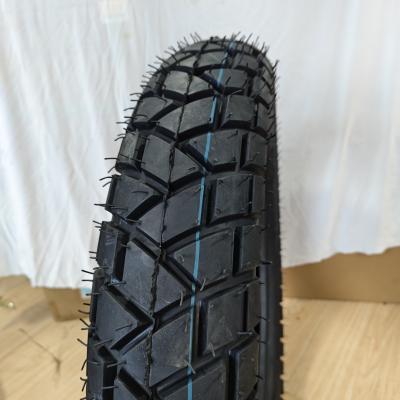 Cina Dimensione pneumatico 120/80-18 Nero pneumatico senza tubo per moto adatta a tutti i terreni in vendita