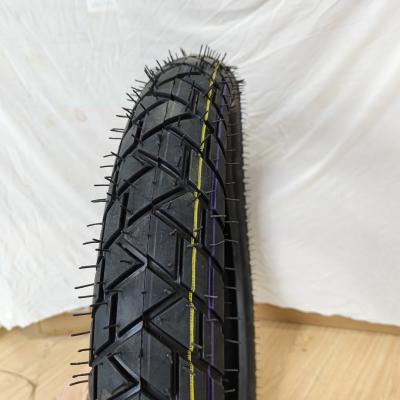 Cina Natura gomma acciaio materiale di nylon 90/90-18 Pneumatico per motociclette per carico Porto Qingdao in vendita