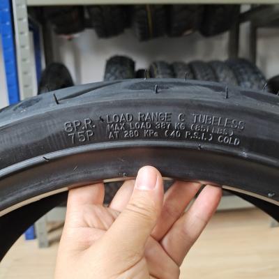 Cina Pneumatici per motocicli 180/55-17 190/55-17 per il porto di Qingdao in vendita