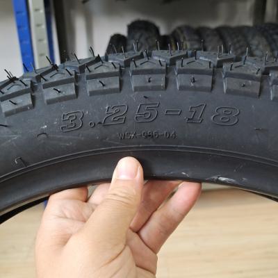 中国 3.25-18 3.50-18 4.00-8 110/90-16 TL Eマーク証明書を持つエジプト市場用のタイヤ 販売のため