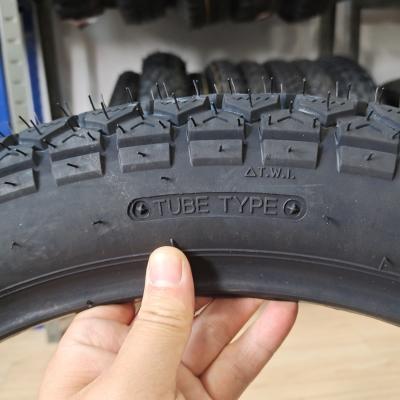 中国 3.25-18 3.50-18 4.00-8 110/90-16 TL Eマーク証明書を持つエジプト市場用のタイヤ 販売のため