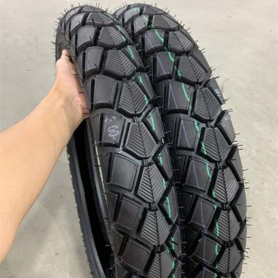 Cina 3.00-18 Forza di trazione dei pneumatici da motocicletta 10.5 Casing per prestazioni forti e durevoli in vendita