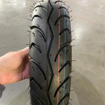 中国 100/90 10 どんな 地面 で も 滑らかで 安全 に 走る ため の モーターサイクルの タイヤ 販売のため